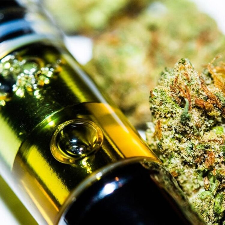 Cannabis Distillates - The Convenient Way To Enjoy Cannabis on The Go